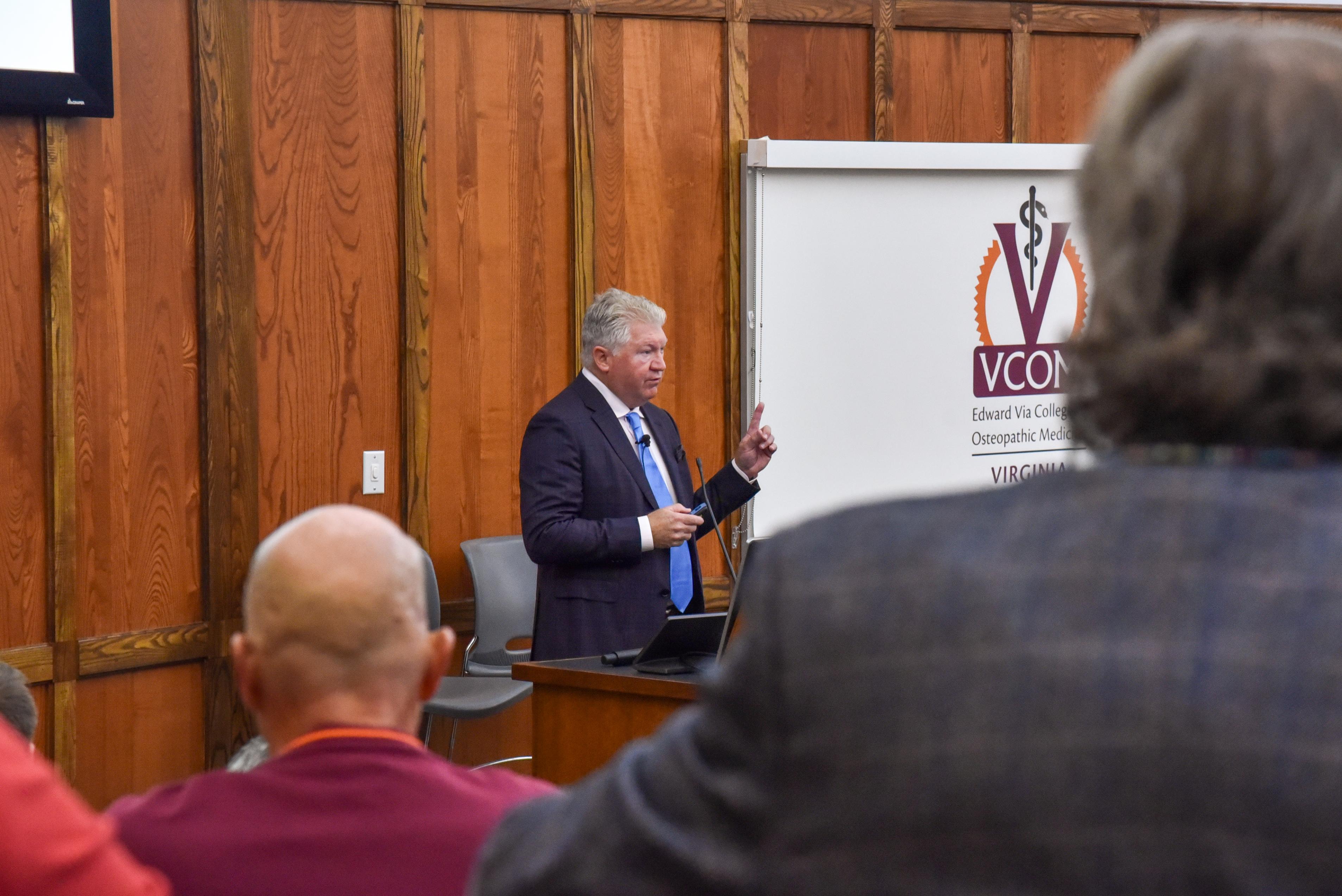 VCOM Hosts 10th Annual Research Retreat | VCOM